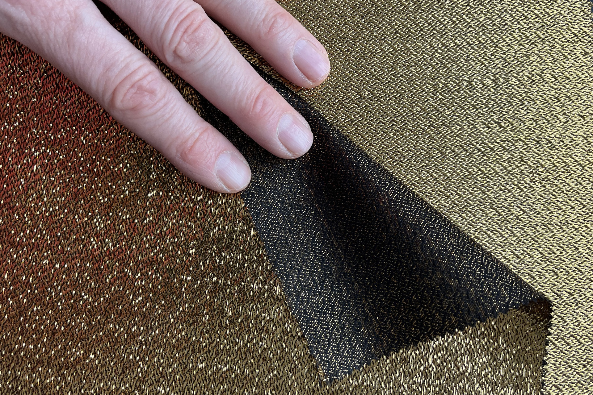 HLN - Lusnada - Tessuti metallizzati | PERONI