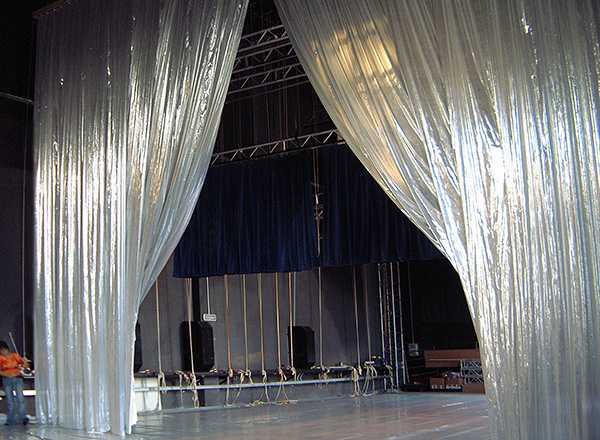 PERONI - Schermi per proiezioni e retroproiezioni, Tessuti ignifughi ...