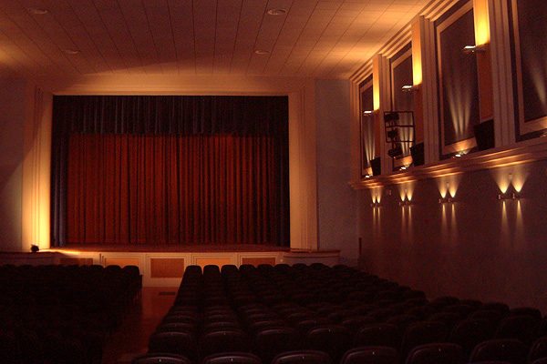 Teatro San Costanzo - Sipari per ambienti polifunzionali | PERONI