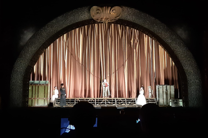 Sipari all'italiana - Tipologie di sipario | PERONI