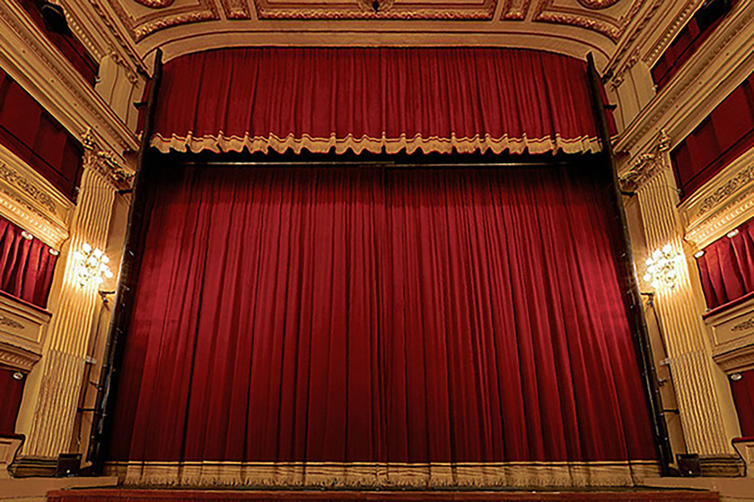 Teatro Solís - Telones para teatros históricos | PERONI