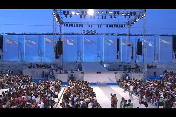 PERONI - Pantallas para proyecciones y retroproyecciones, Tejidos ...