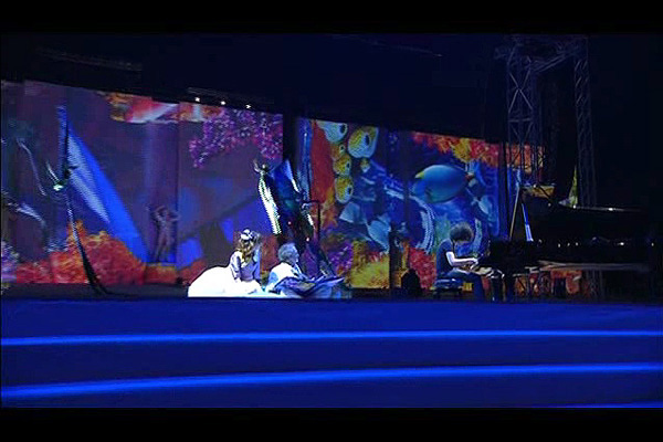 PERONI - Pantallas para proyecciones y retroproyecciones, Tejidos ...