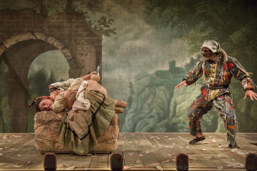 Teatro Goldoni As Desventuras De Arlequim Commedia Dellarte