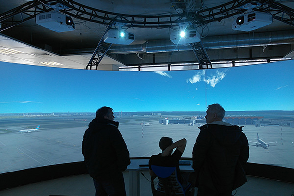 360° Panoramic screen PBL-Blackout - Screens for public places | PERONI