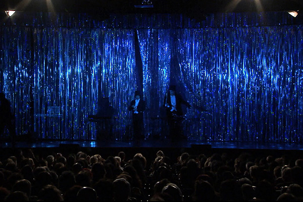 PERONI - Screens for front-projections and rear-projections, Flameproof ...