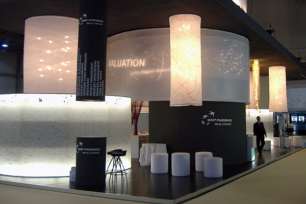 Booth of a banking group - Commercial premises | PERONI