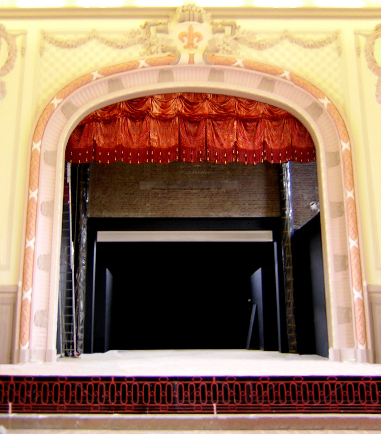 Petit Théâtre - Curtains for historical theaters | PERONI