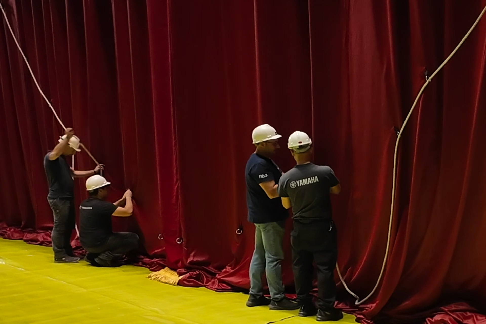 Swag curtains - Typology of curtain | PERONI