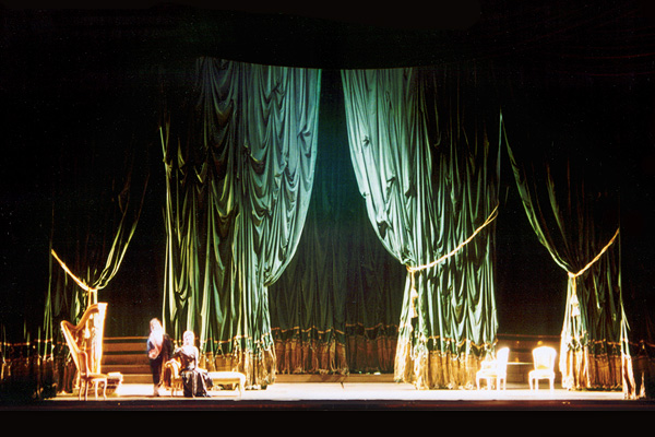 Main curtains - Curtains for historical theaters | PERONI