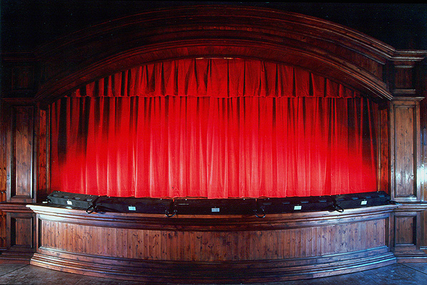 Teatro dell'Opera dei Pupi - Curtains for historical theaters | PERONI