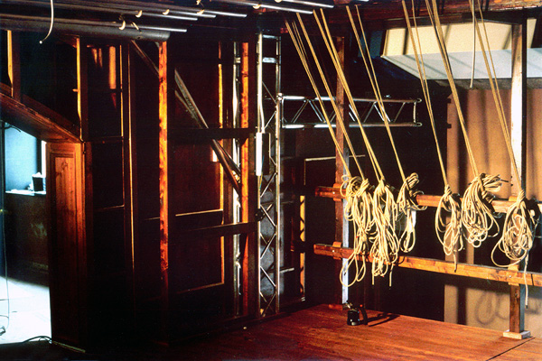 Manual fly facilities - Rigging systems | PERONI